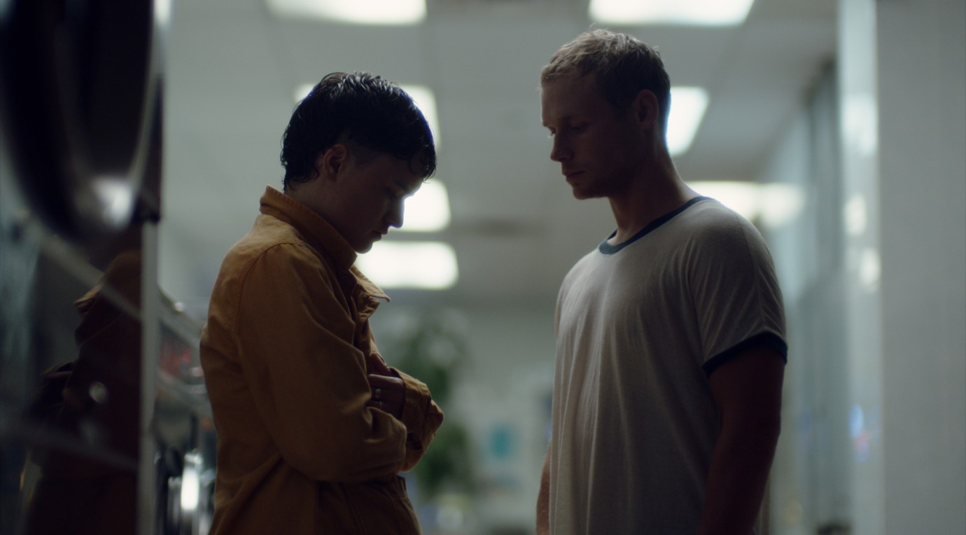 Review: Mutt • Flixist